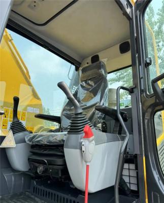 Cina Vendita a caldo Buone condizioni Escavatore giapponese Komatsu PC200-8 Prezzo economico in vendita