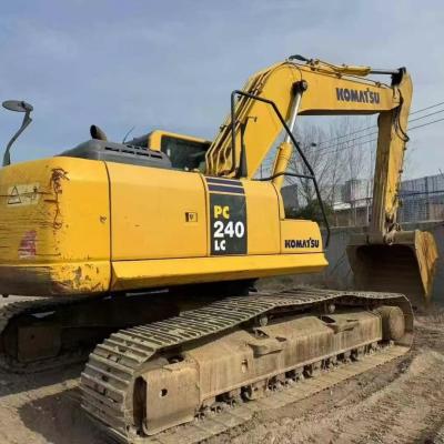China 2018 Pre - owned Komatsu used excavator digger PC240: Reliable Machinery with Proven Performance for sale