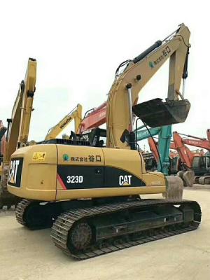 중국 사용 된 일본 수입 23 톤 CAT 323D 발굴기 Caterpillar C6.6 엔진을 장착 판매용