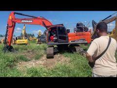 Doosan DX300LC Excavator, 30-ton Operating Weight, 0.64-1.75m³ Bucket, 151kW Power