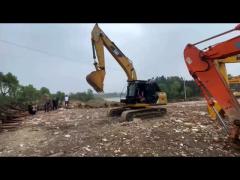 Escavatore CAT 323D usato importato dal Giappone da 23 tonnellate, equipaggiato con motore Caterpillar C6.6