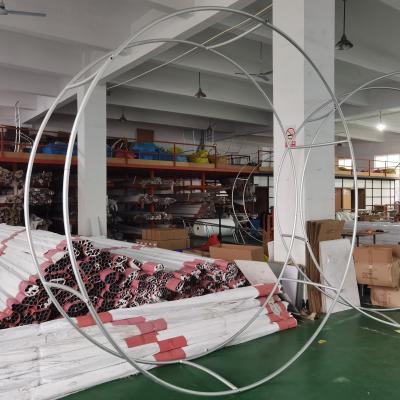 Cina insegne d'attaccatura del tessuto rotondo 60in di 5ft dalle esposizioni del tessuto di tensione del soffitto in vendita