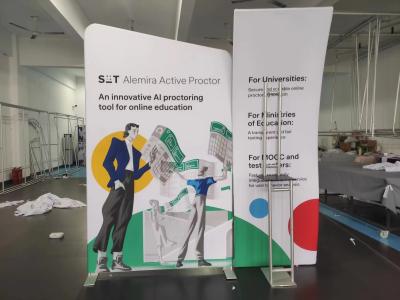Cina cabina retroilluminata leggera della fiera campionaria del supporto dell'esposizione di mostra della fiera commerciale del tessuto di tensione 230g in vendita