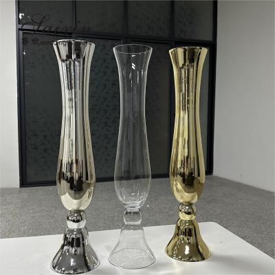 Cina Wholesale Tall Wedding Decoration Centerpiece Gold Glass Wedding Flower Vase in vendita