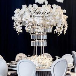 Cina Tavolo Alto Oro Sposo Cristallo Piastra centrale Oro 4 strati Metallo personalizzato 130x80cm in vendita