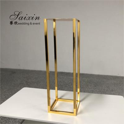 中国 ZT-369 ホットセール 結婚式の装飾のための正方形金属の花スタンド 販売のため