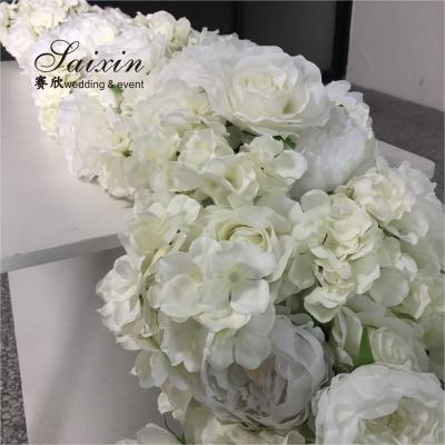 China Wedding Decoration Supplies Custom Color Silk Wedding Floral Table Runner Sweetheart Table Artificial Flowers à venda