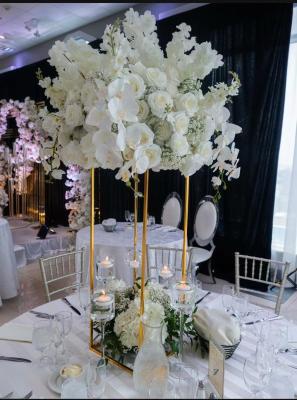Cina Personalizzare il colorato arrangiamento palla di fiori per i centripiedi del matrimonio in vendita