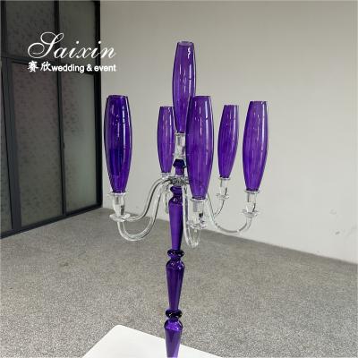 Cina Chicco centro della cerimonia di nozze 7 braccia candelabro di cristallo viola per la decorazione dell'evento in vendita