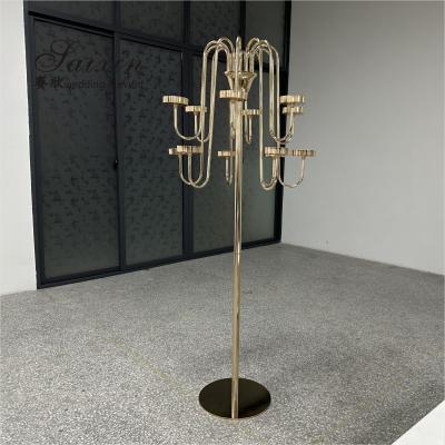 China New Tall Gold Candle Stand Metal Candelabra For Wedding Centerpieces Te koop
