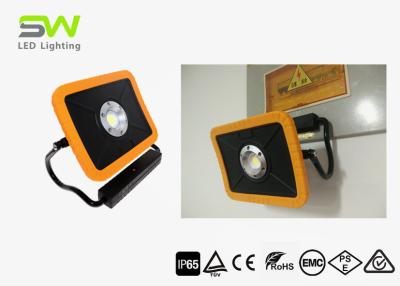 China High Lumen Cordless Portable LED Flood Lights With Rotatable Magnetic Stand for sale