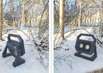 China 20W 1800-2000 Lumens Portable LED Flood Lights Two Ways Powered With Magnet for sale