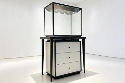 China Metal Frame Jewelry Display Cabinet  Black Jewellery Showcase OEM for sale