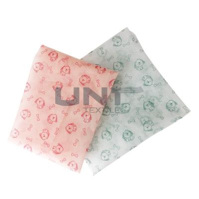 China Colorful Spunbond Polyester Nonwoven Fabric Breathable Anti Static for sale
