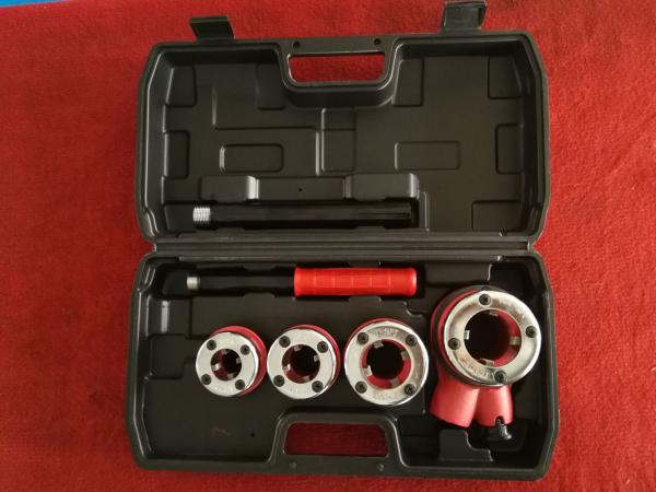 Quality Portable Fully Manual Ratchet Pipe Threader With Several Size for sale