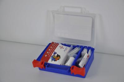 Cina Trattamento pratico di base di lesione non grave di Kit In Plastic Box For del pronto soccorso dell'ufficio di FDA Firstar in vendita