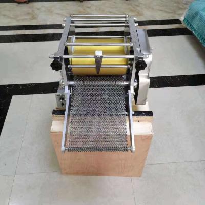 Chine Produits céréaliers commerciaux Machine à faire du pain, de la farine de maïs et du gâteau entièrement automatique à vendre