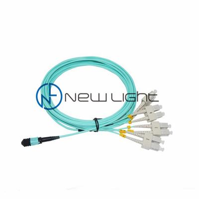 Китай Женщина к 4 оптическому кабелю волокна СК ДС мультимодных ОМ3 продается