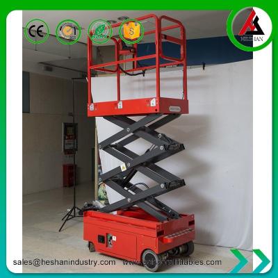 Cina Le piccole forbici idrauliche elettriche leggere sollevano 300kg 3.9M Self Propelled in vendita