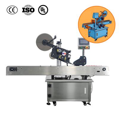 China 150KG Net Weight Horizontal Labeling Machine Slim Product Labelling Machine 1KW for sale