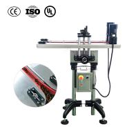 China Automatic Side Grip Conveyor with Adjustable Gripping Width and Bottomless Conveying Structure for Variable Speed Bottle Transfer for sale