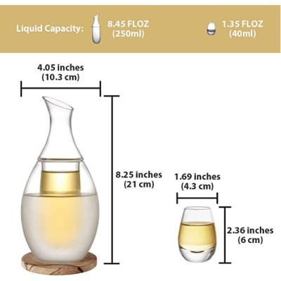Cina Tazze su ordinazione della caraffa di causa di vetro di vino da 8,5 once con 4 Saki Cup Set in vendita