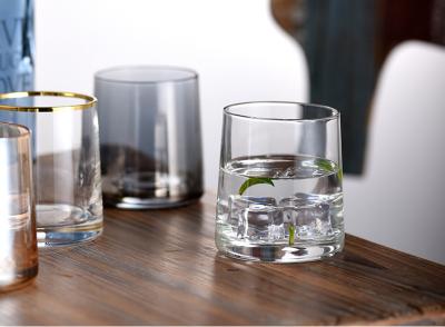 Cina uso quotidiano dell'alta tazza del vetro borosilicato 250ml per la birra del liquore del whiskey in vendita