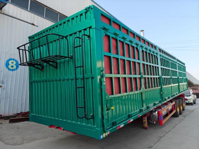 3 Axles Cargo Trailer Enclosed 12 Wheeler Side Wall Trailers 80 Tons Fence Semi Trailer with High Quality
