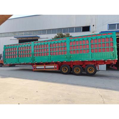 Cina 40 tonnellate di tre assi sospensione a molla a foglia per il trasporto di bestiame recinzione di carico semirimorchio in vendita