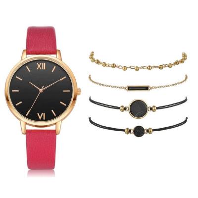 Cina Il regalo dell'orologio di signore 3ATM ha messo l'orologio della cinghia di cuoio delle donne di colore di 34mm in vendita