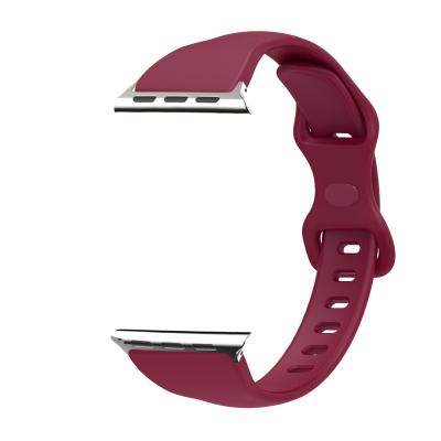 Cina 8 Shaped Buckle Soft Silicone Watch Strap Portable Replacement 38mm / 40mm / 42mm in vendita