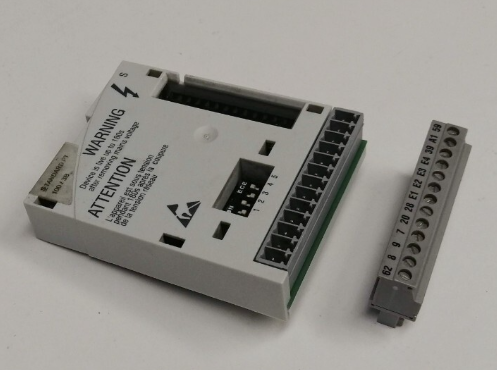 E82ZAFCC100 Lenze Function Module