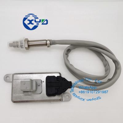 Cina sensore 5WK96722B 51154080017 di NOx dell'automobile 24V per i sistemi automobilistici del gas di scarico dell'SCR dell'UOMO in vendita