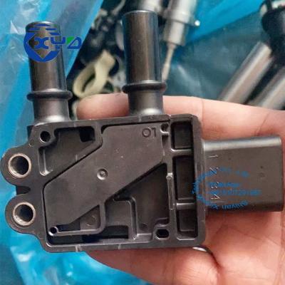 Cina Sensore di pressione differenziale A061M588 dei sensori 5572038 del motore per veicoli dell'euro 6 di Cummins in vendita
