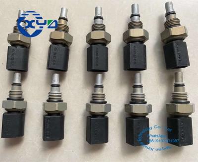 Cina Parti della pompa di Adblue del sensore di temperatura del camion A0061534528 0061534528 per il MB Mercedes Benz in vendita