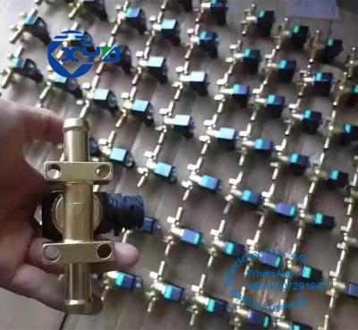Cina Elettrovalvola a solenoide del riscaldamento del carro armato dell'urea 5288620 A035P384 per Cummins Engine in vendita