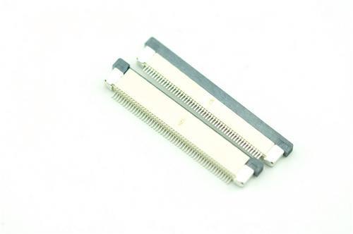Connessione per patch FPC con terminale LCP in ottone con spaziatura di 0,5 mm