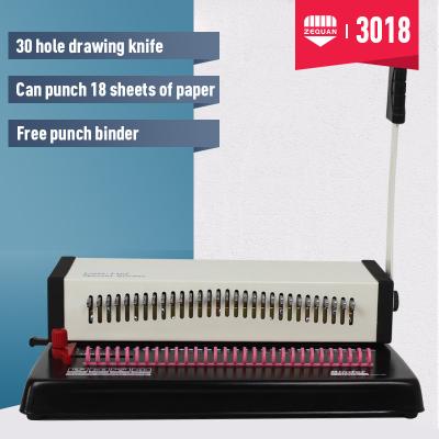 Cina 20/26/30 Macchina per perforare i fori per notebook a foglia sciolta 18 pagine Capacità 5,5 kg Peso in vendita