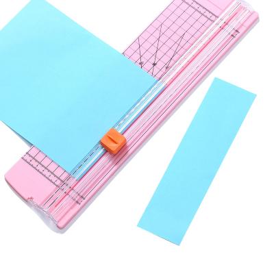 China Corte de papel cartão de foto A4 papel Trimmer Manual Multicolor ABS Mini Corte de papel à venda