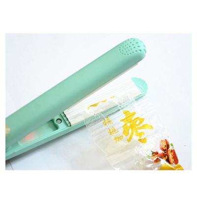 Cina Comodo Supuer Mini Portatile termo sigillatore per soluzioni di stoccaggio di alimenti freschi in vendita