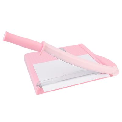 Cina Manuale A4 330x320mm Taglio Dimensione Trittatore di carta con colore rosa e spessore di 10 fogli in vendita