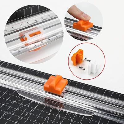 Cina Compatto mini tagliacarte A4 spessore di taglio 15 fogli in vendita