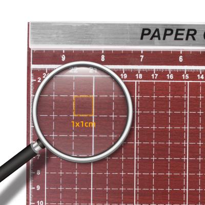 Cina A4 Tagliatore di carta Legno manuale Trittatore di carta a ghigliottina per il taglio di carta di ZEQUAN in vendita