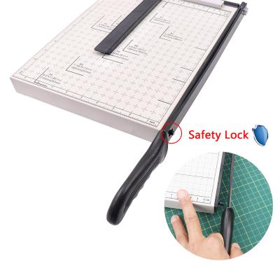 Cina Tagliare carta comune con ZEQUAN A4 Paper Trimmer Guillotine Manual Paper Cutter in vendita