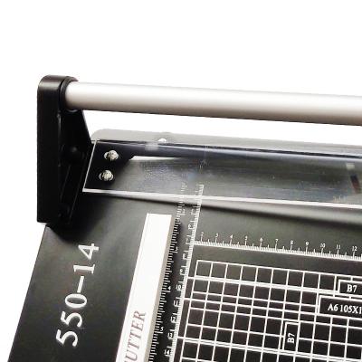 Cina Dispositivo di taglio di carta laminata di 14 pollici per tagli precisi Materiale di plastica 550X300X105mm Dimensione in vendita