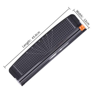 China Trimmer de papel A3 manual compacto com lâmina segura e espessura de corte de 1 mm em preto à venda