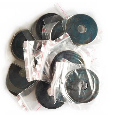 中国 外側53mm *内側14mm *0.6mm厚のスタイル ローータリー紙切断機のための交換刃 販売のため