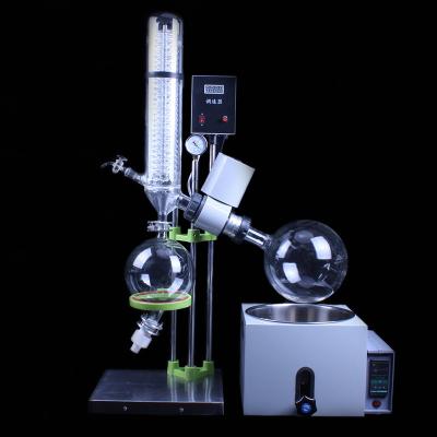 中国 薬剤の蒸気の真空の蒸留器ガラスの回転蒸化器 販売のため