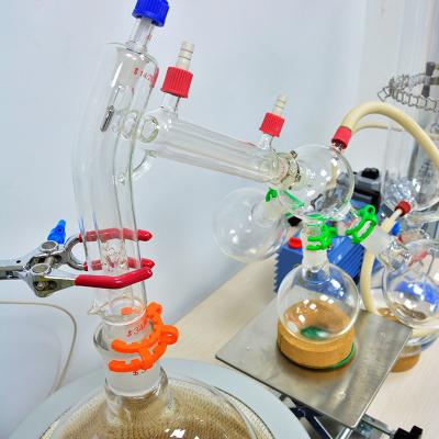 China 580*535MM 2L Short Path Distillation Machine for sale
