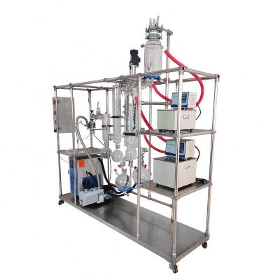 China Wiped Film Distillation Equipment Cannabis Oil Molecular Distiller for sale